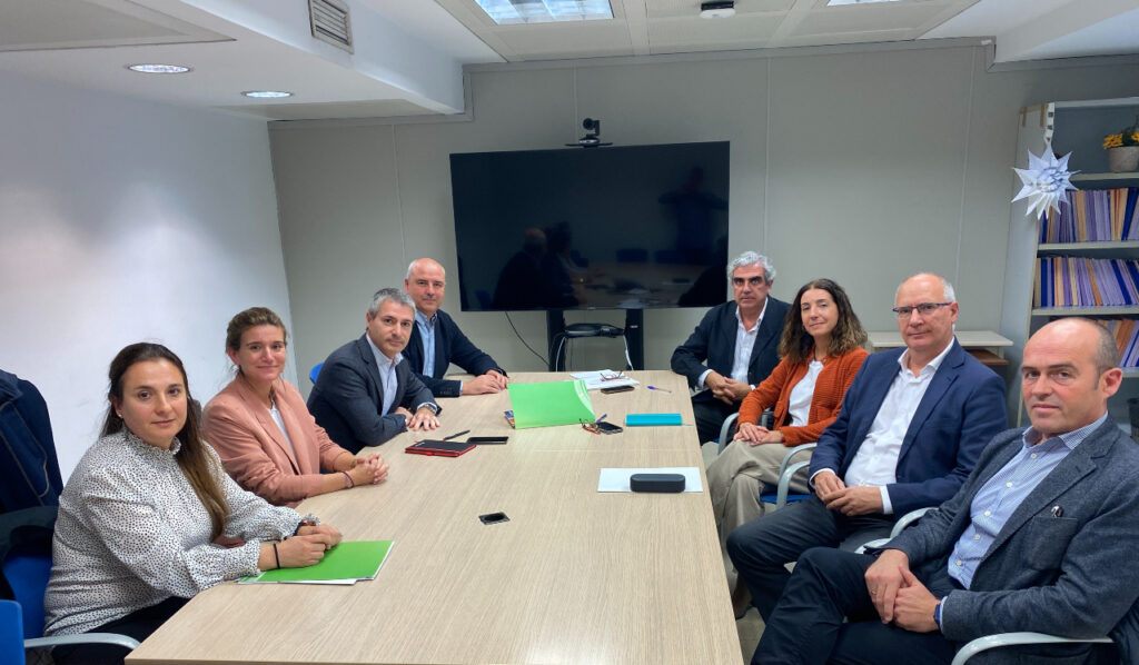 Reunión de AFA Madrid con la Administración - ANEFA